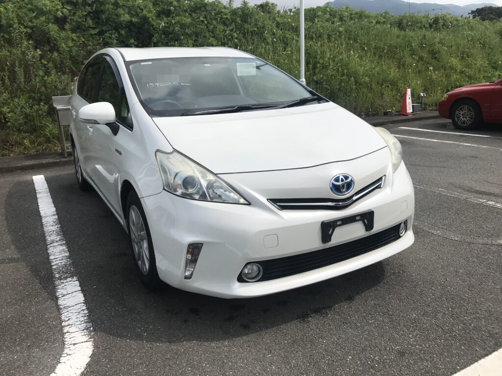 PRIUS ALPHA 1.8 “S Tune Black”|TOA